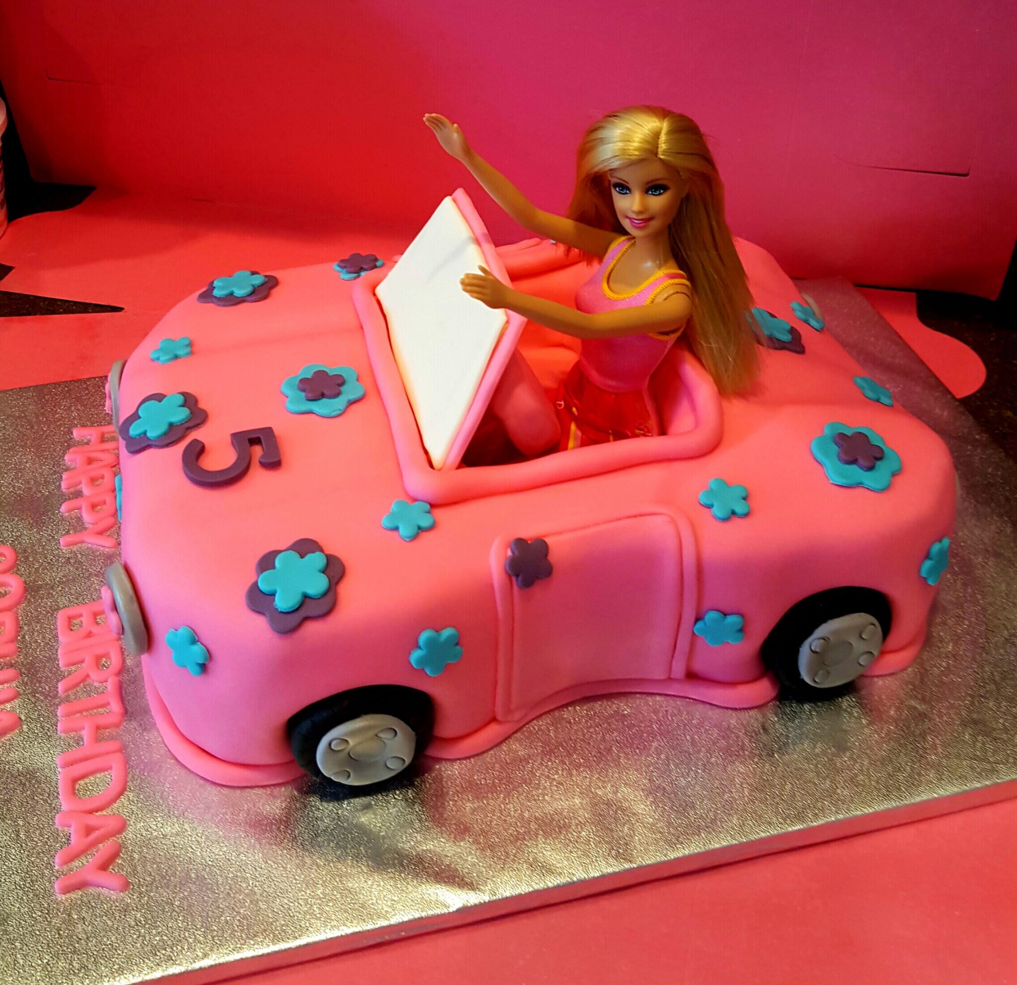 #CakeGoals: 29 Amazing Barbie Cake Ideas to Inspire You