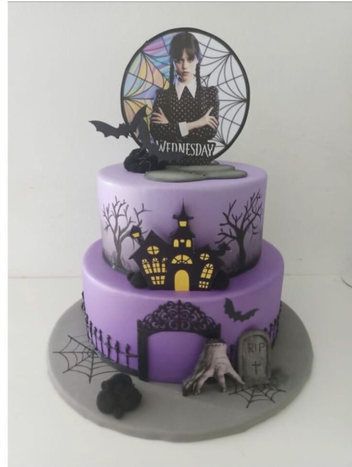 31 Wednesday Addams Cake Ideas to Get Your Goth On